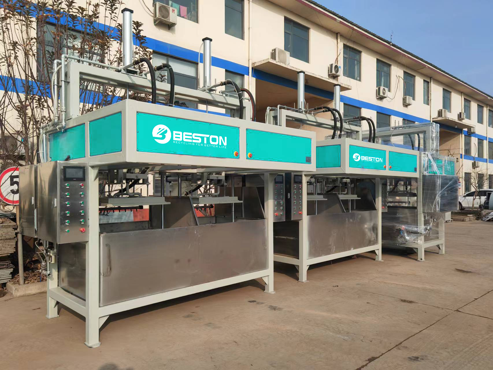 How Industrial Packaging Machines Enhance Logistics and Warehousing ...